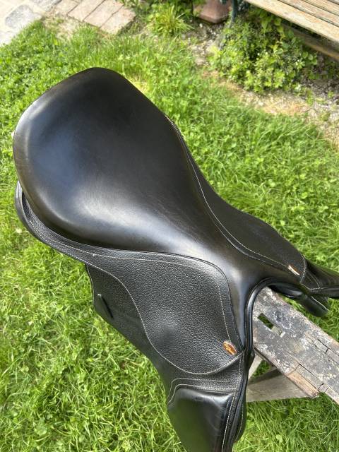 Selle Eric Thomas (1005780) | Acheter cette selle d'occasion | Equirodi ...